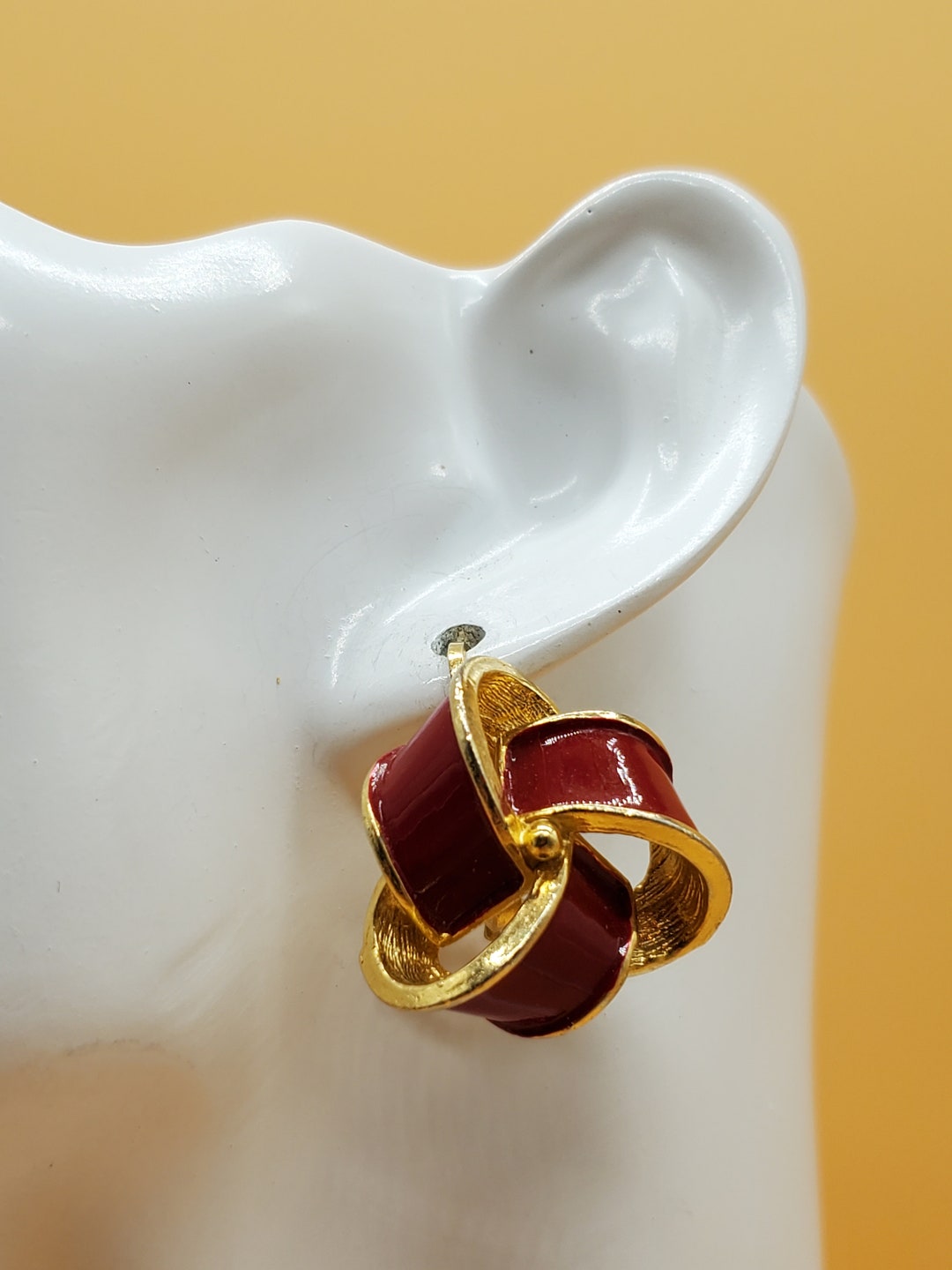 Vintage Judith Mccann Style Red Enamel Bow Wing Back Earrings - Etsy
