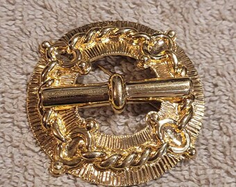 St John Brooch - Etsy