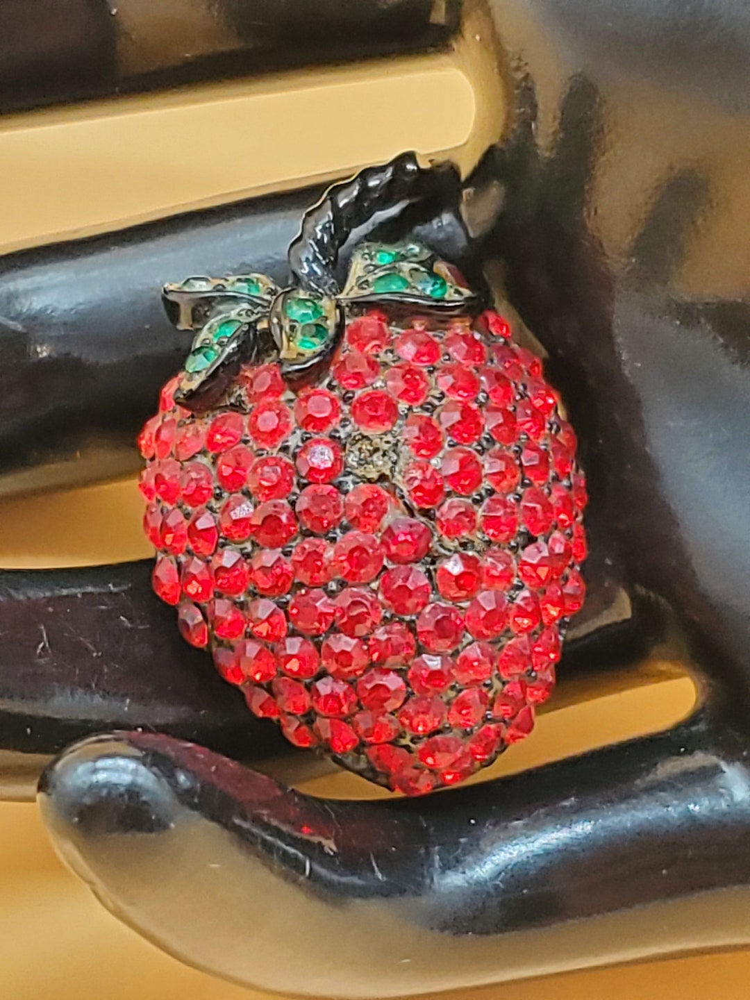 Vintage Weiss Enamel Rhinestone Strawberry Pin - Etsy