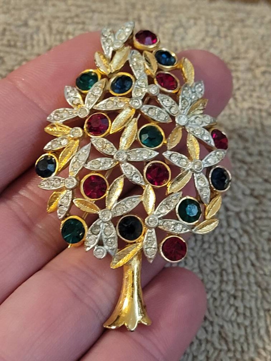 Vintage Sphinx Rhinestone Christmas Tree Brooch - Etsy