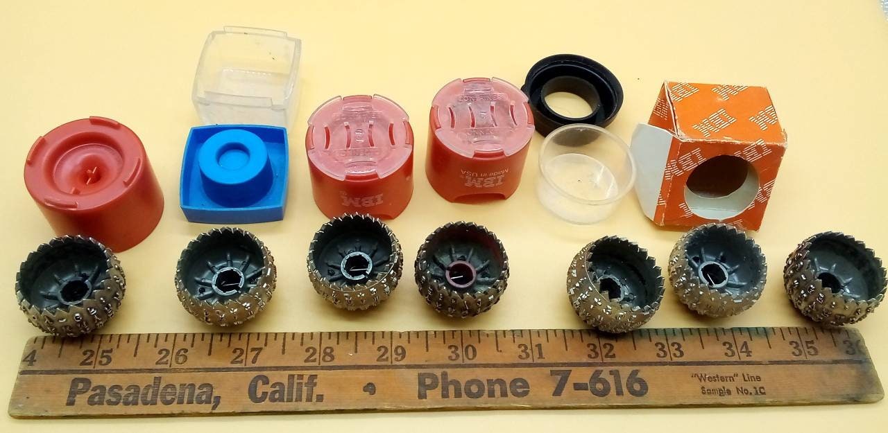 Vintage IBM Typewriter Character Ball Lot of 7 - Etsy