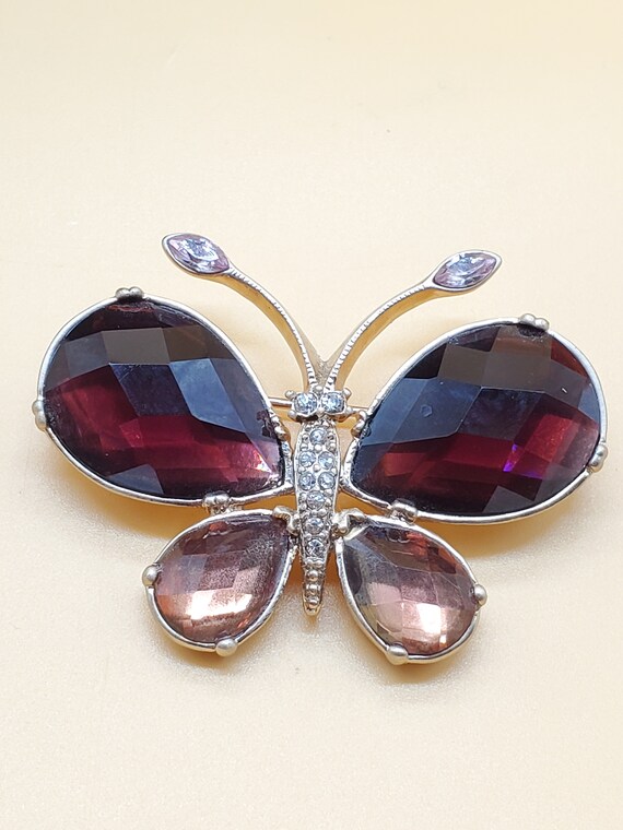 vintage LC rhinestone butterfly brooch - Gem