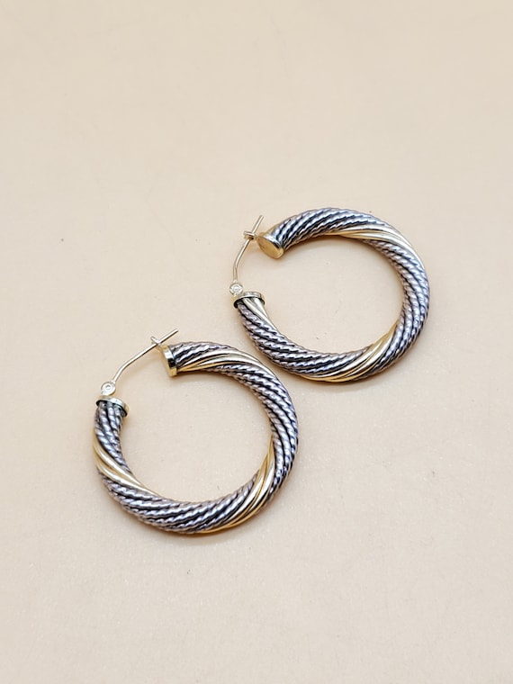 Vintage Two Tone Twist Gem