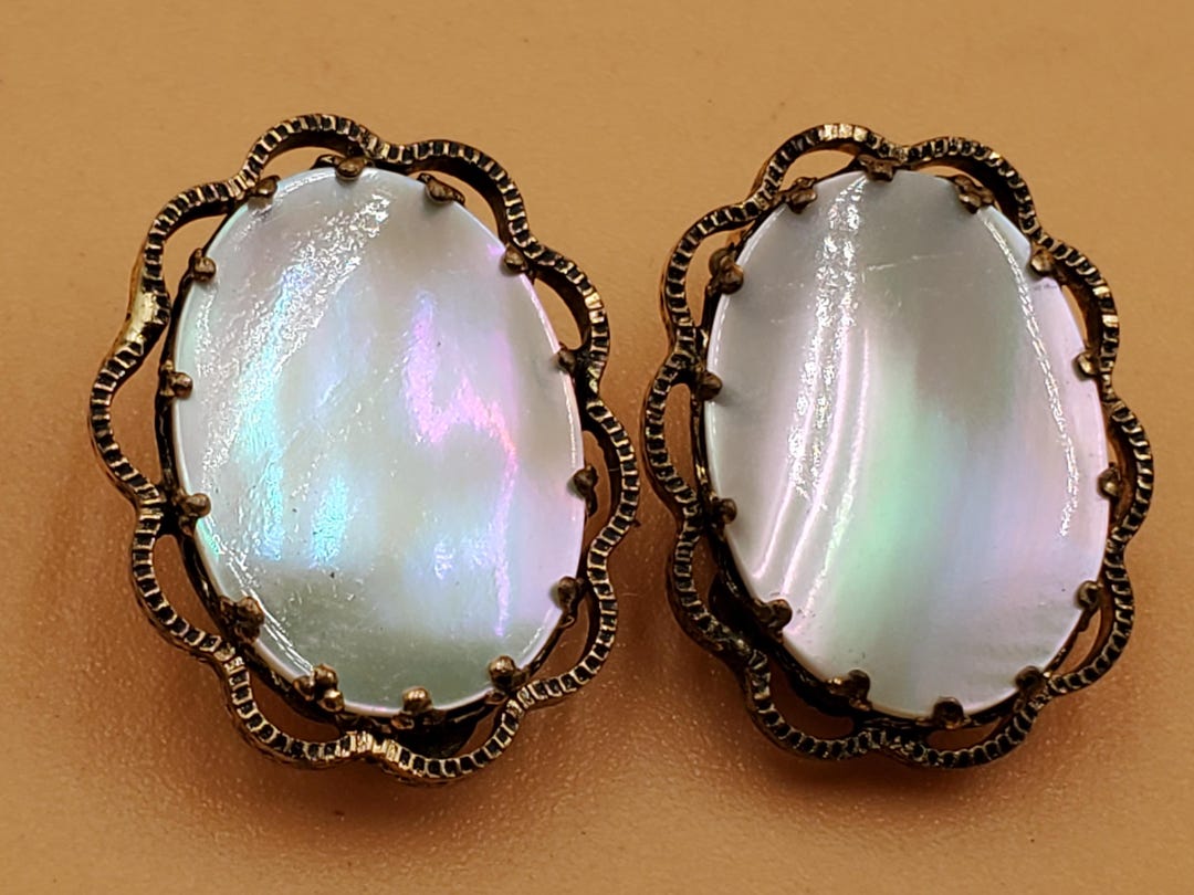 Vintage West Germany MOP Clip on Earrings - Etsy