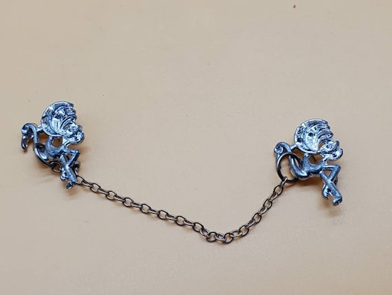 Vintage chained double pin Flamingo pins, chained Fla… - Gem