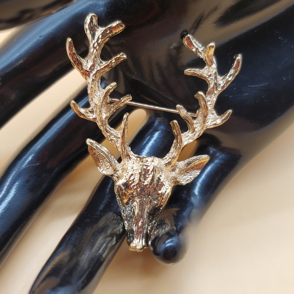 Deer Brooch - Etsy
