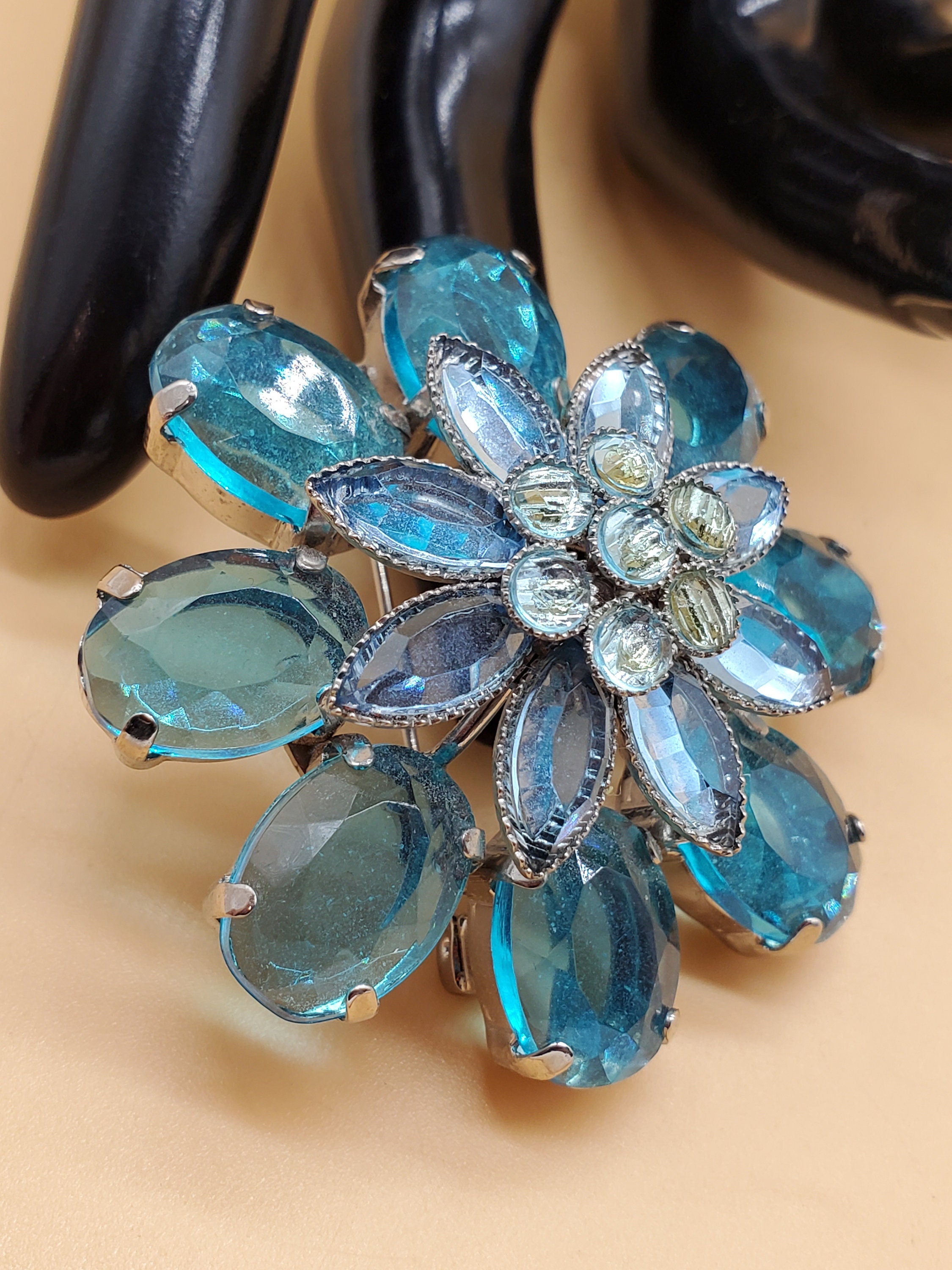 Vintage 2 tier blue stone brooch Etsy