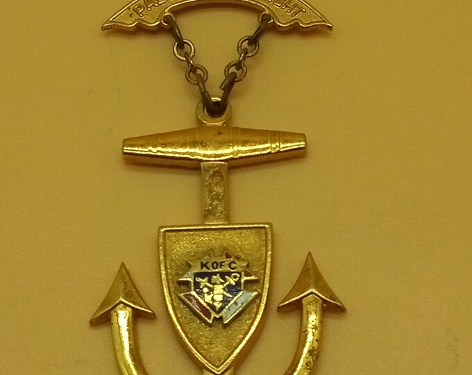 Vintage Knights of Columbus Past Grand Knight Pendant - Etsy