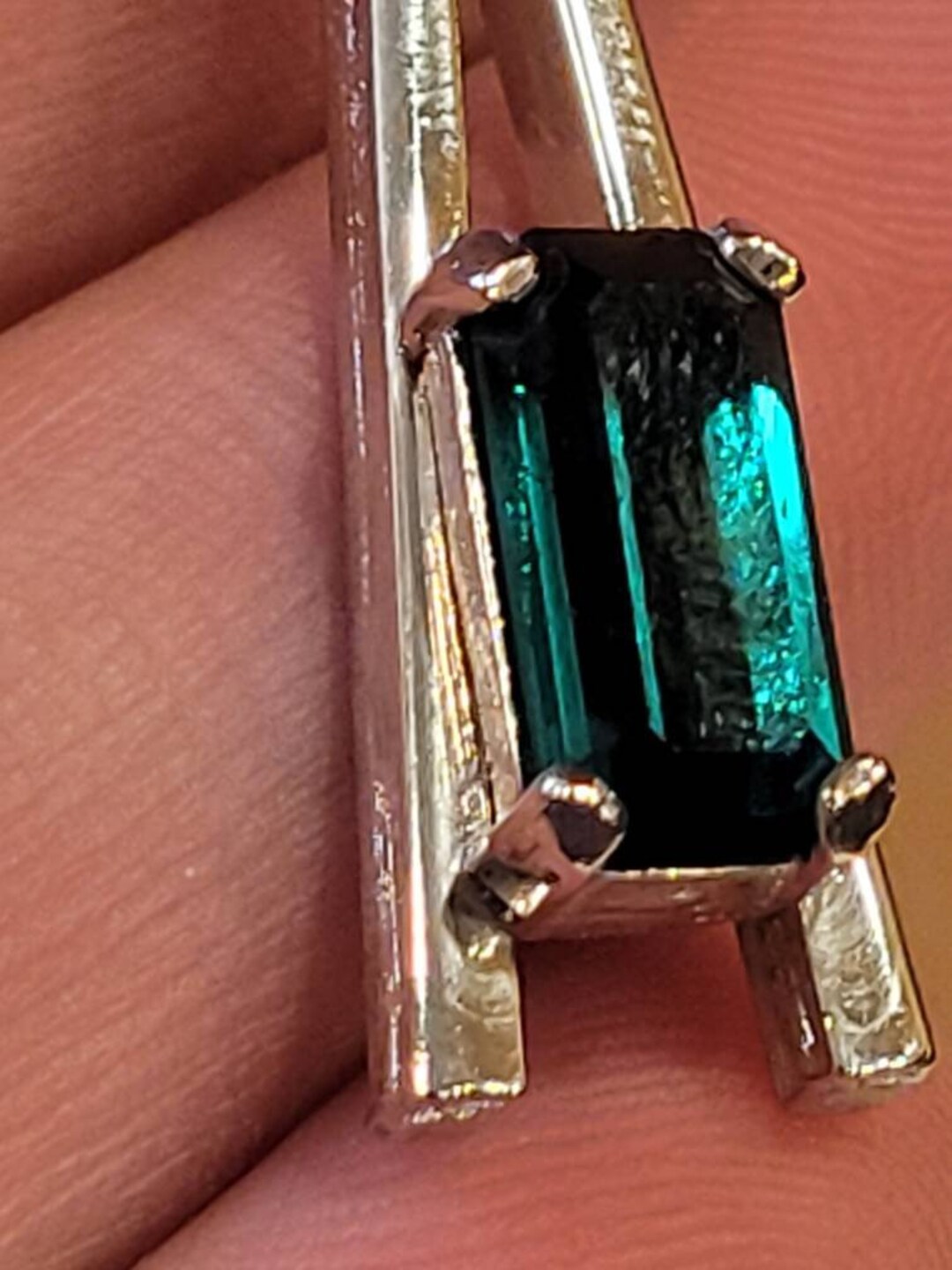 Vintage Avon Silver Tone Chain Necklace With Faux Emerald Pendant - Etsy