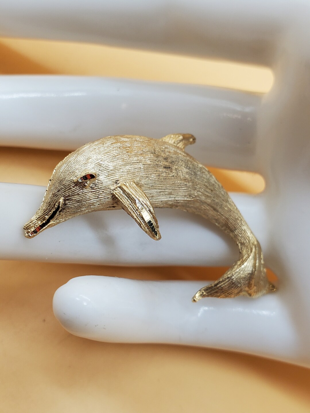Vintage Gold Tone Etched Dolphin Brooch Pin - Etsy