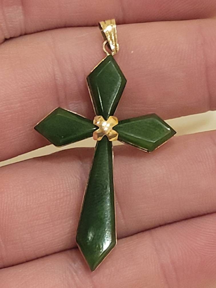 14k Jade Cross Pendant - Etsy