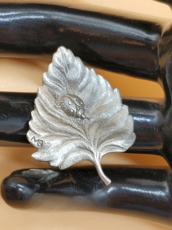 Vintage MB Boucher pewter leaf with ladybug pin - Gem