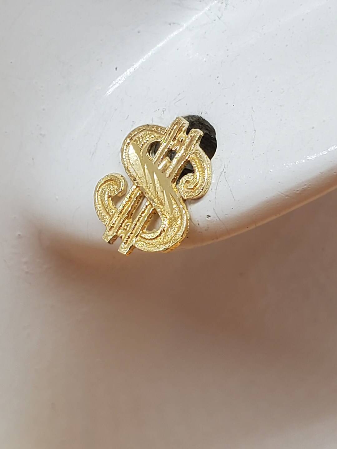 Vintage 14k Yellow Gold Etched Money Sign Earrings - Etsy