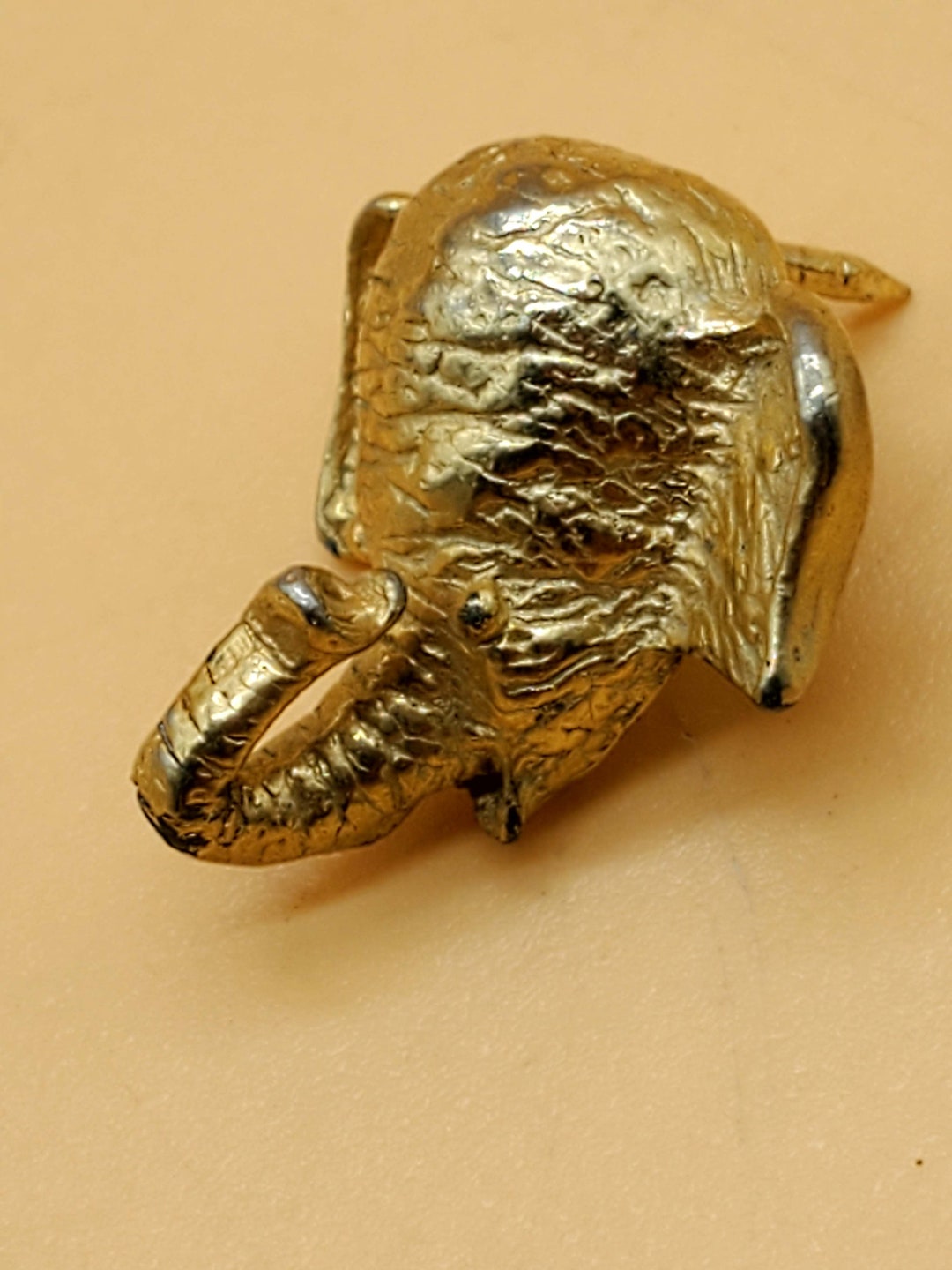 Vintage Gold Tone Elephant Head Pin - Etsy