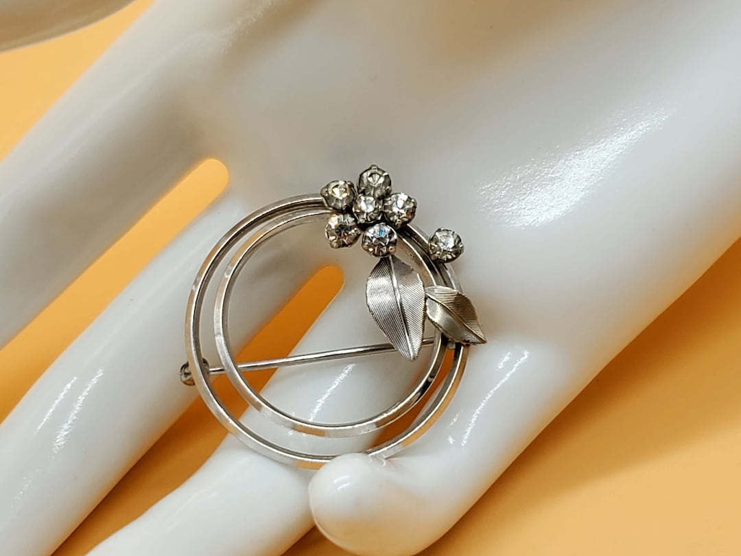 Vintage Krementz Silver Round Pin With Clear Rhinestone Flower - Etsy