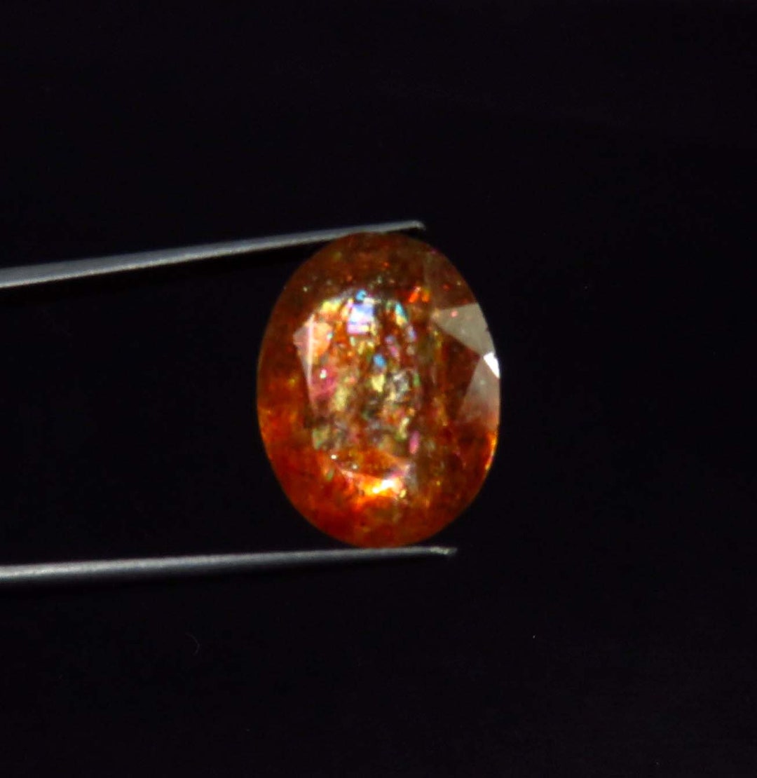 New African Rainbow Lattice Faceted Sunstone Cut, 9cts, Natural ...