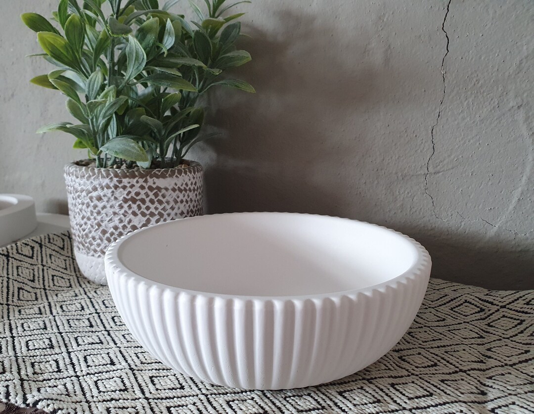 Weiße Schale aus Raysin geriffelt - Etsy.de
