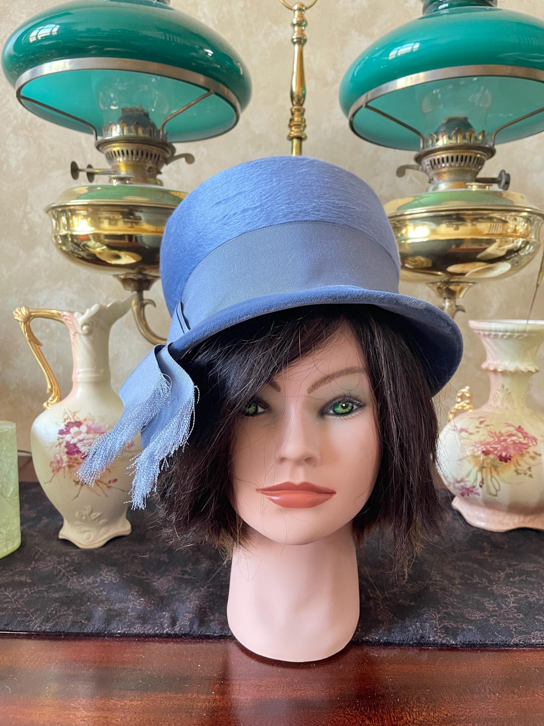 Vintage 1950s / 1960's Blue Faux Fur Velour Feel Bucket Style an ...