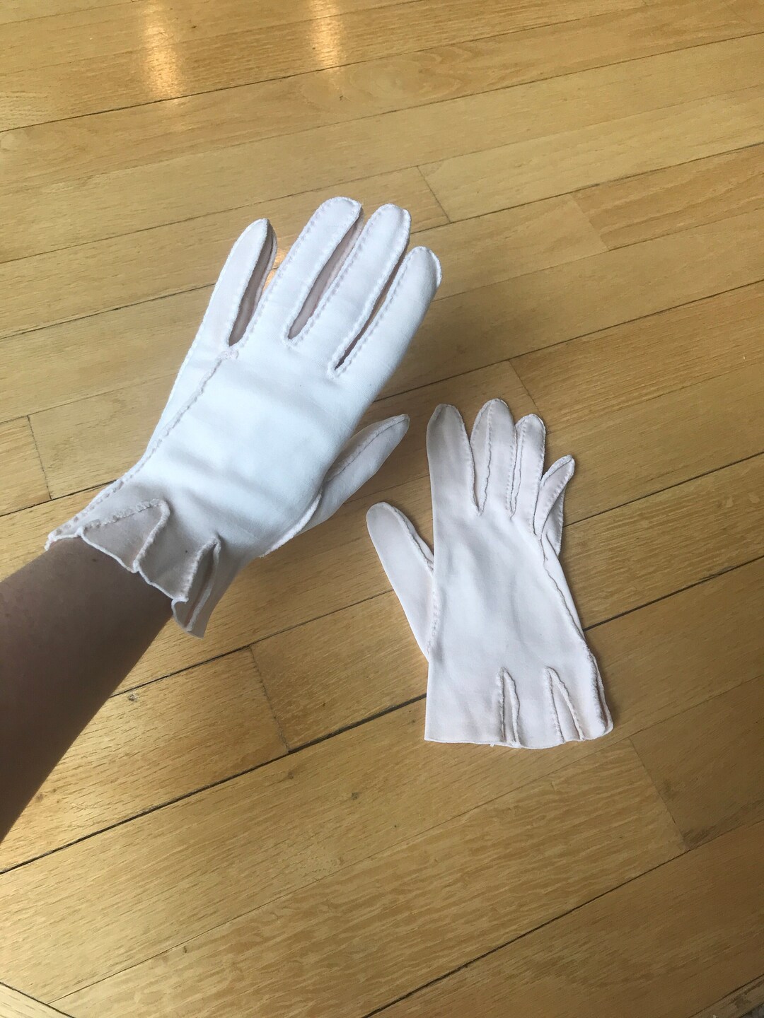 Vintage Light Pink Gloves / Costume Gloves/ Event Gloves / Driving ...
