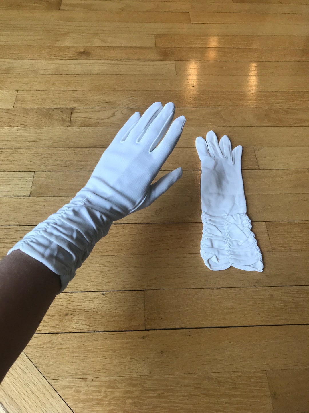 Vintage 1940s Long White Formal Event / Evening Gloves / Costume Gloves ...