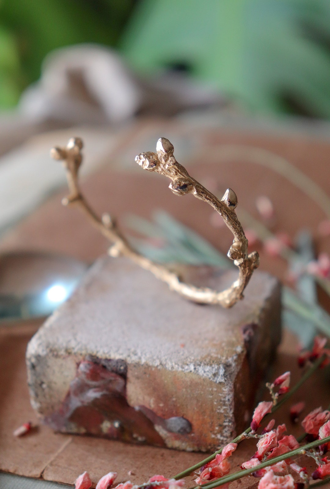 Small Bronze Bangle With Real Oak Branch, Elven Bracelet, Branch ...