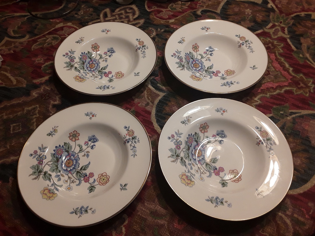 Hidden Valley New Romance Rim Soup by Royal Albert set of 4 - Etsy Canada