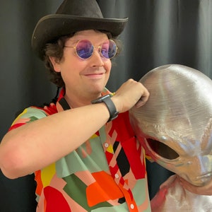GIANT Silver Alien! Customizable Color AND Eye Color. HUGE Novelty ...