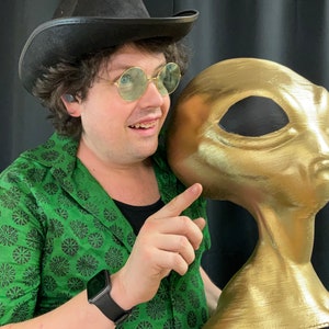 GIANT Gold Alien Custom Color AND Custom Eye Color. HUGE Novelty Retro ...