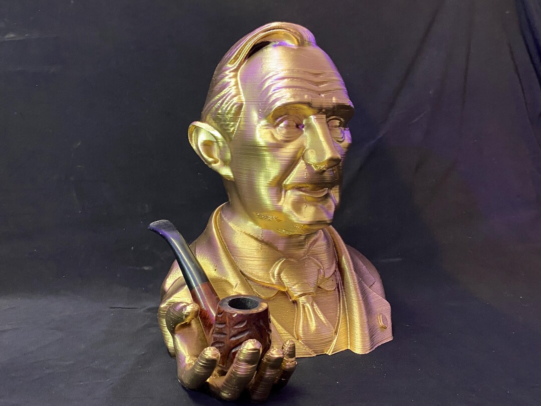 Gold Tolkien Pipe Stand – Hobbitcore Desk Decor, Gandalf-inspired ...