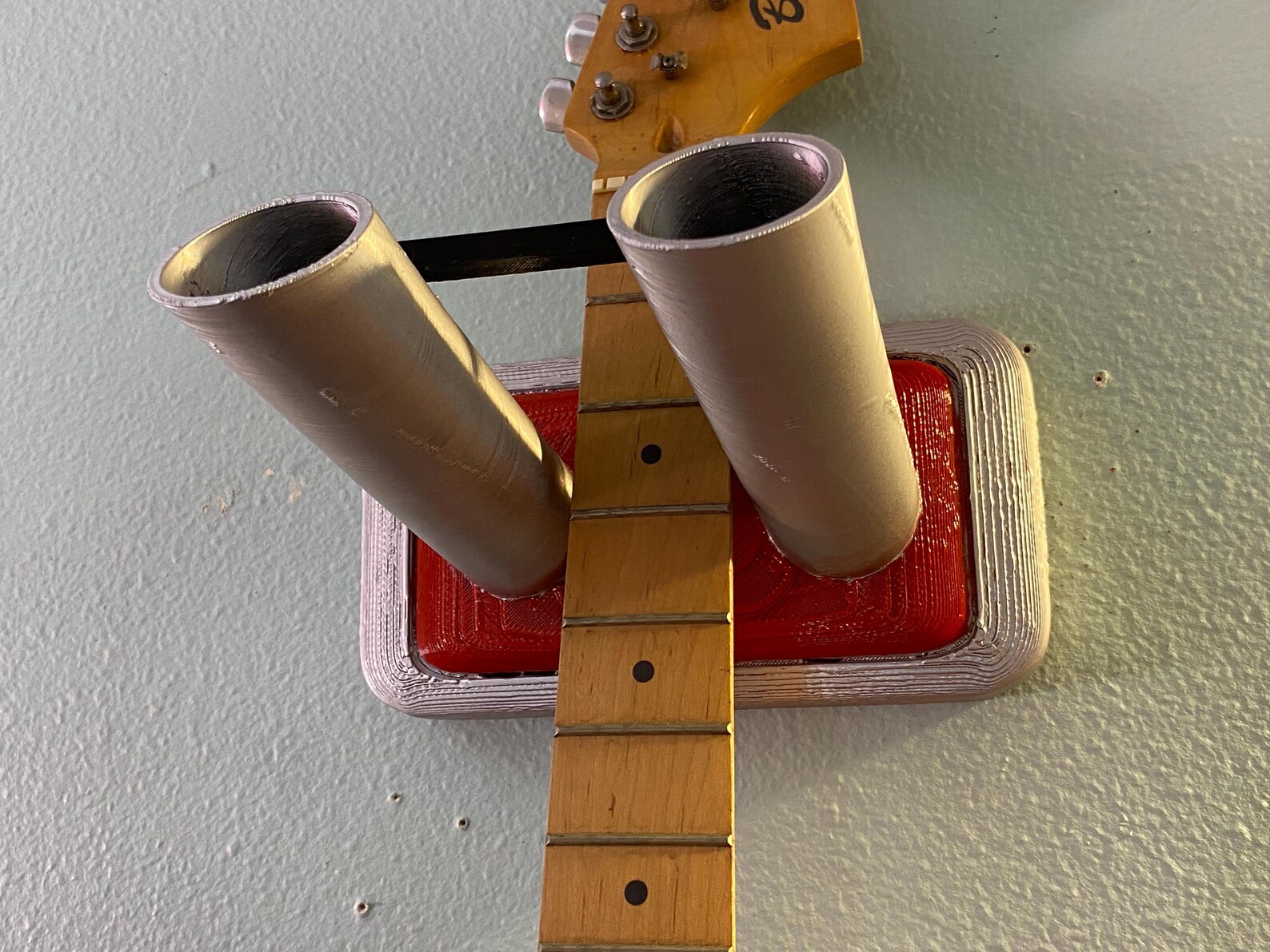 Muscle Car Guitar Wall Mount – 70s Hot Rod Shelf Hanger for Electric ...