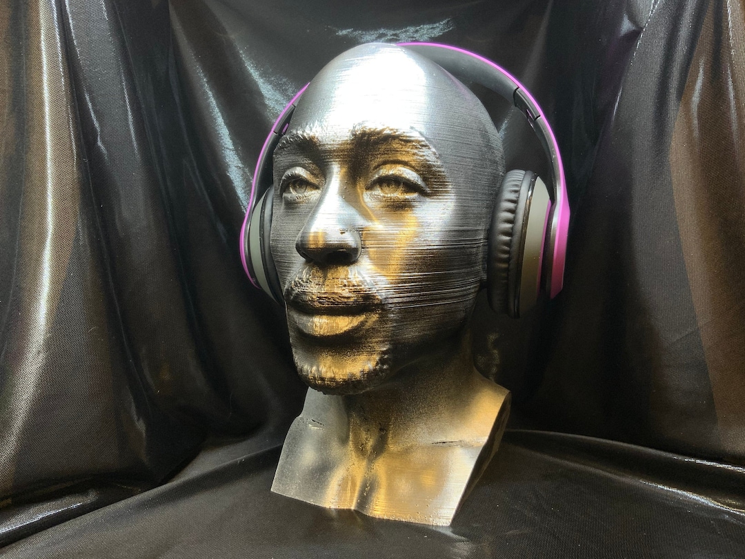 Tupac Shakur Headphone Stand! Hip Hop Stand Like Biggie/dre/snoop/eazy ...