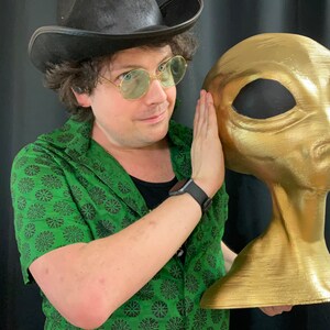 GIANT Gold Alien Custom Color AND Custom Eye Color. HUGE Novelty Retro ...