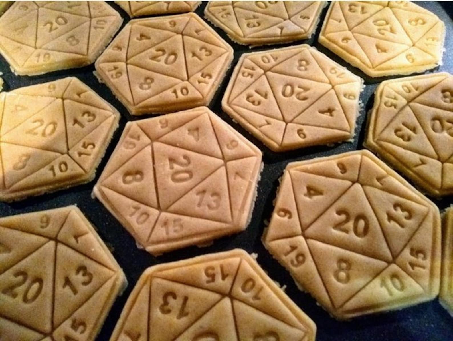 Super Cool D20 Cookie Cutter A La Dungeons and Dragons | Etsy