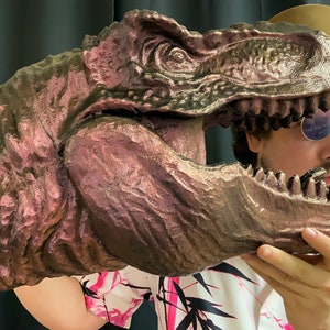 Colorshift T-rex Skull Sculpture - Orange to Violet Dino Art Decor - Etsy