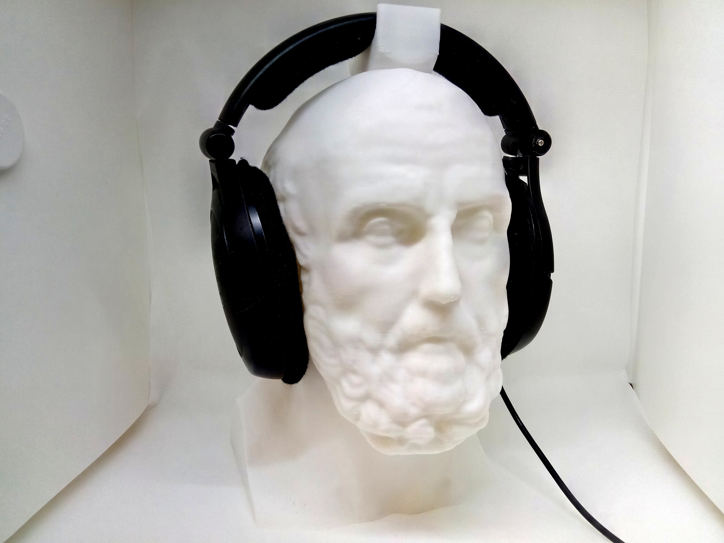 Aristotle Headphone Stand! Greek Headset Holder, Philosopher Like Hegel ...