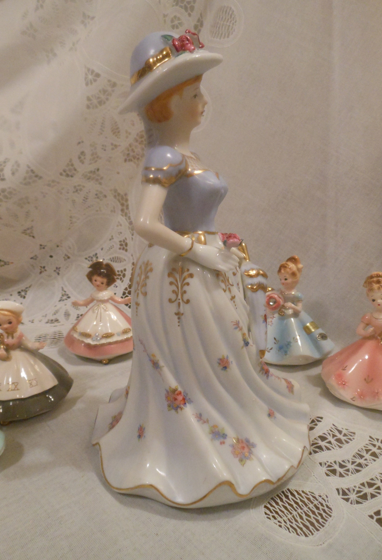 Lovely Vintage Lady Music Box Lavender Dress Rose Bouquets - Etsy