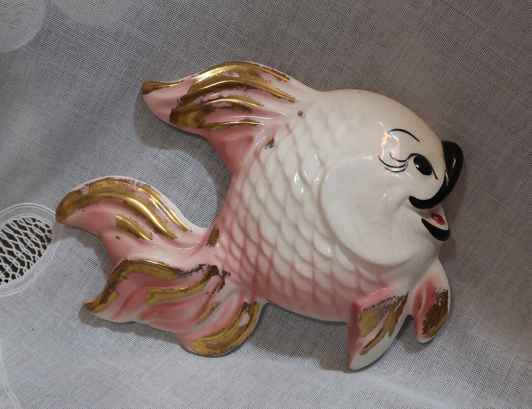 Sweet Vintage Deforest Pottery Wall Fish Plaque White Pink Shadow Gold ...