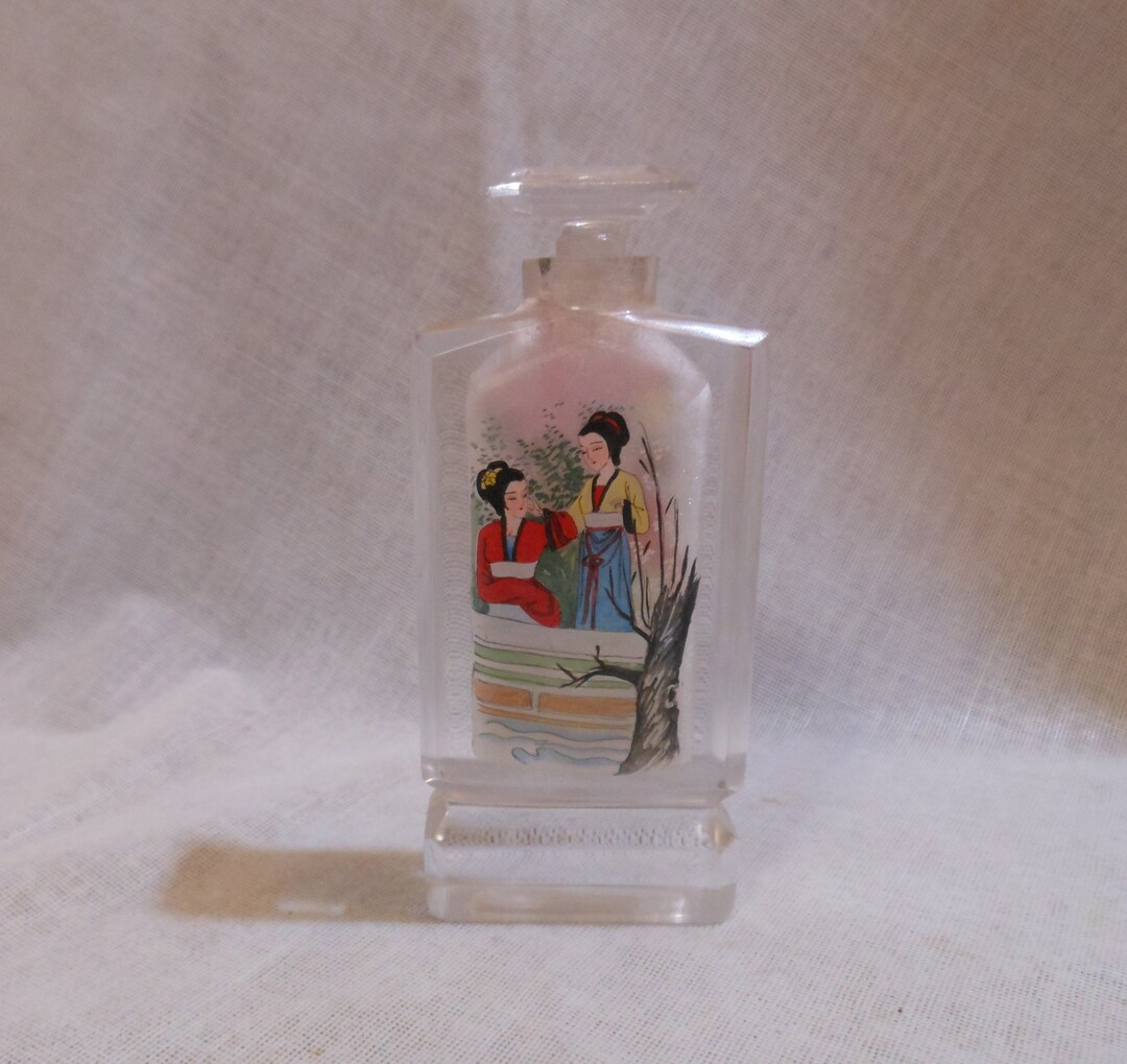 Painted Inside Vintage Japanese Snuff Bottle Woman Sitting Playing Biwa ...