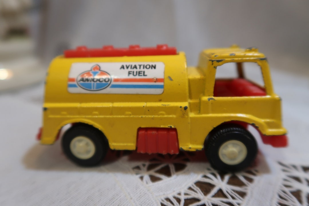 Vintage 1970 Tootsie Toy Aviation Fuel Amoco Truck USA Red Plastic ...
