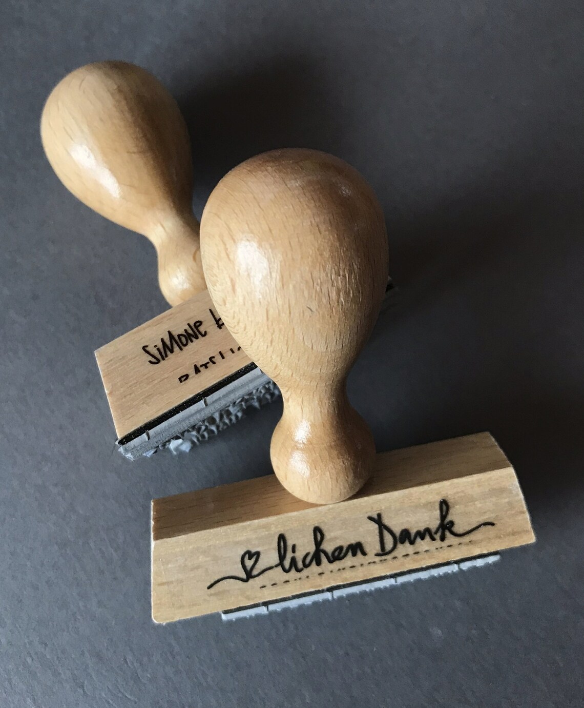 Merci cordialement.... Tampons en bois avec coeur | Etsy