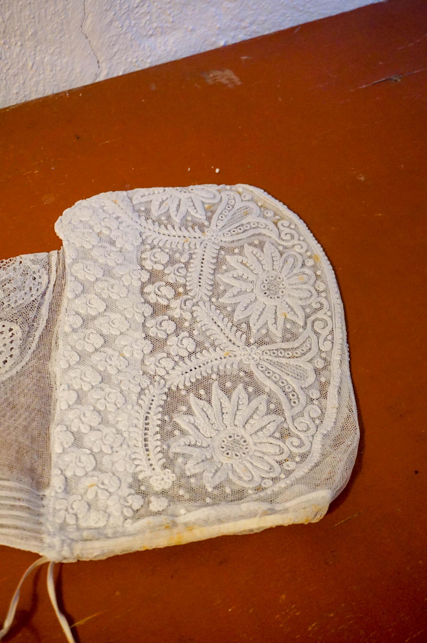 Antique Dutch Lace Bonnet * Handmade Traditional Hat From Volendam ...