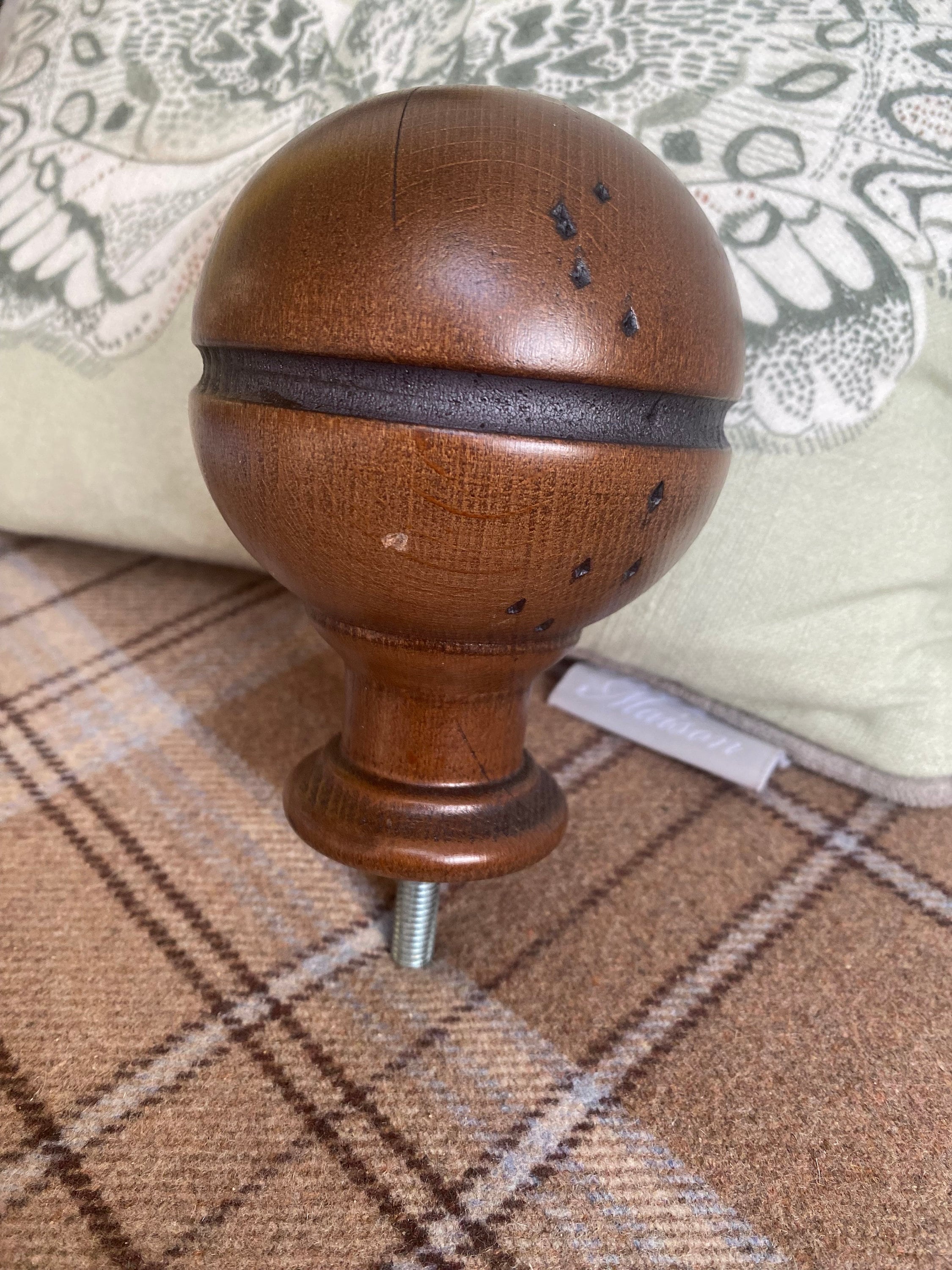 1 NEW Round Dark Oak Solid Wooden Screw in Finial Newel Post Knob Faux ...