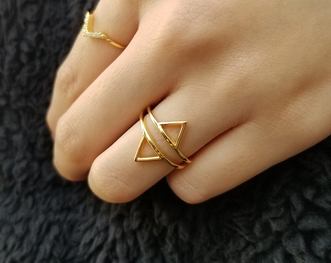 Triangle Ring Trendy Ring Vermeil Ring Dainty Gold Ring - Etsy