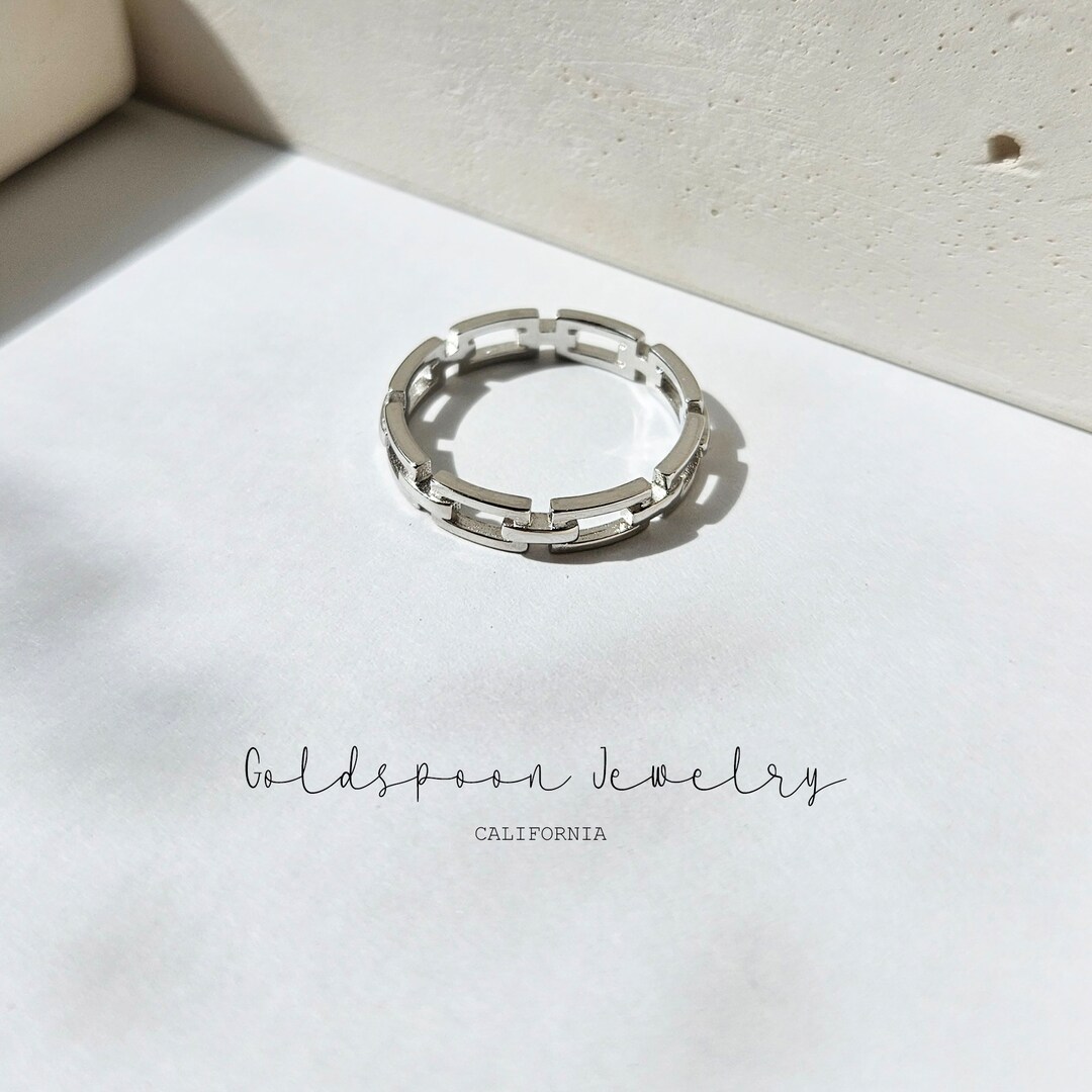 Modern Stackable Chain Link Ring - Minimalist Statement Ring - Everyday ...