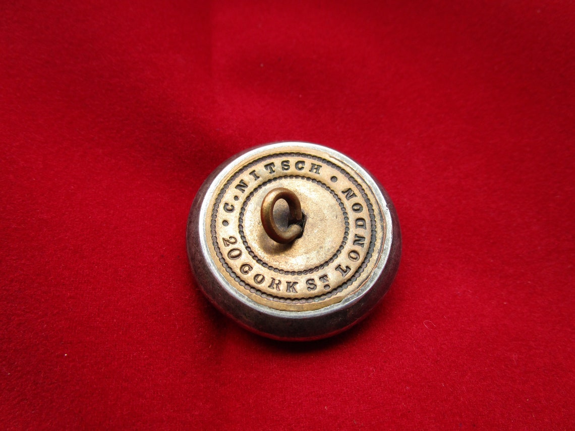 Antique Livery Button of a British Coat of Arms Armorial Family Crest ...