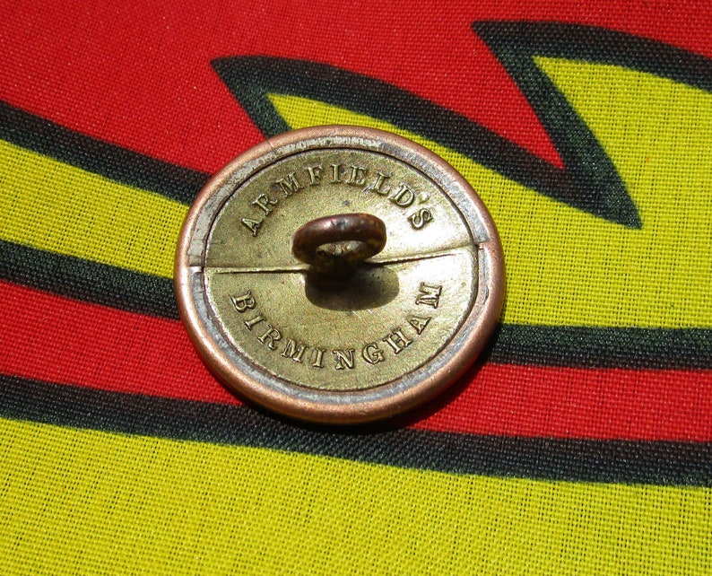 Antique Livery Button of an Arm Holding a Wreath of Laurel [armfield ...