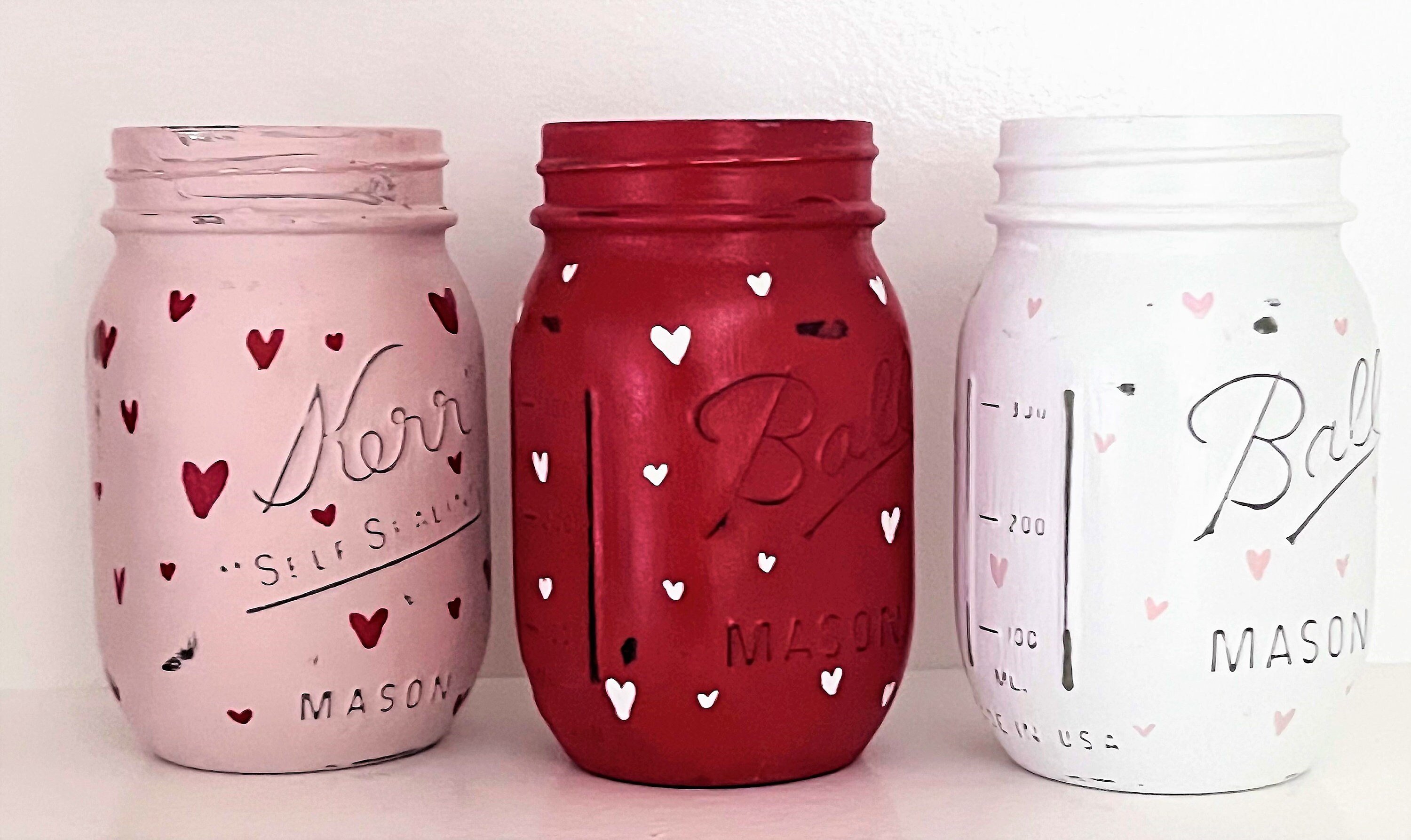 Painted Heart Mason Jar Set – Rustic Valentine's Day Farmhouse Decor - Etsy