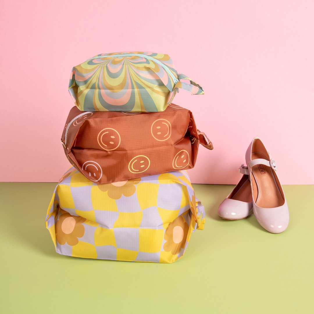 Cool Funky Daisy Packing Pouch Set - Etsy