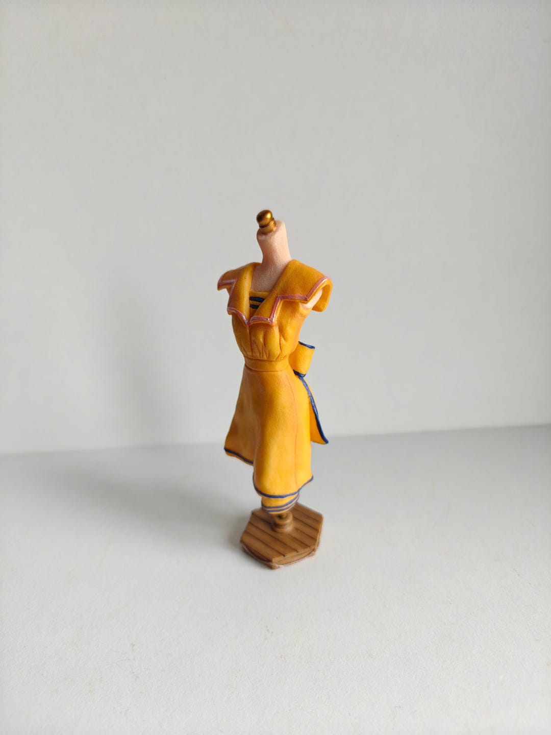 English Bathing Belle Handmade Figurine Style Sensations Dress Forms ...