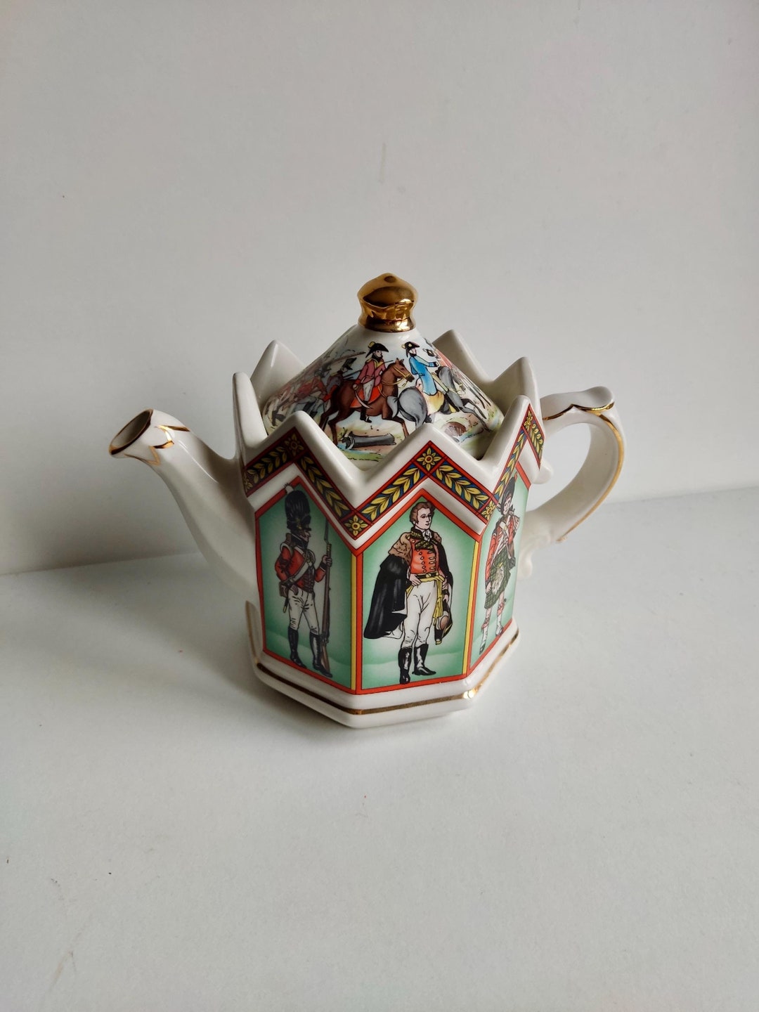 English Sadler Teapot the Battle of Waterloo Duke of Wellington Hand ...